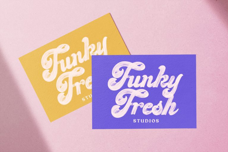 Vintage Dreams Modern Groovy Font – ReveryWorks